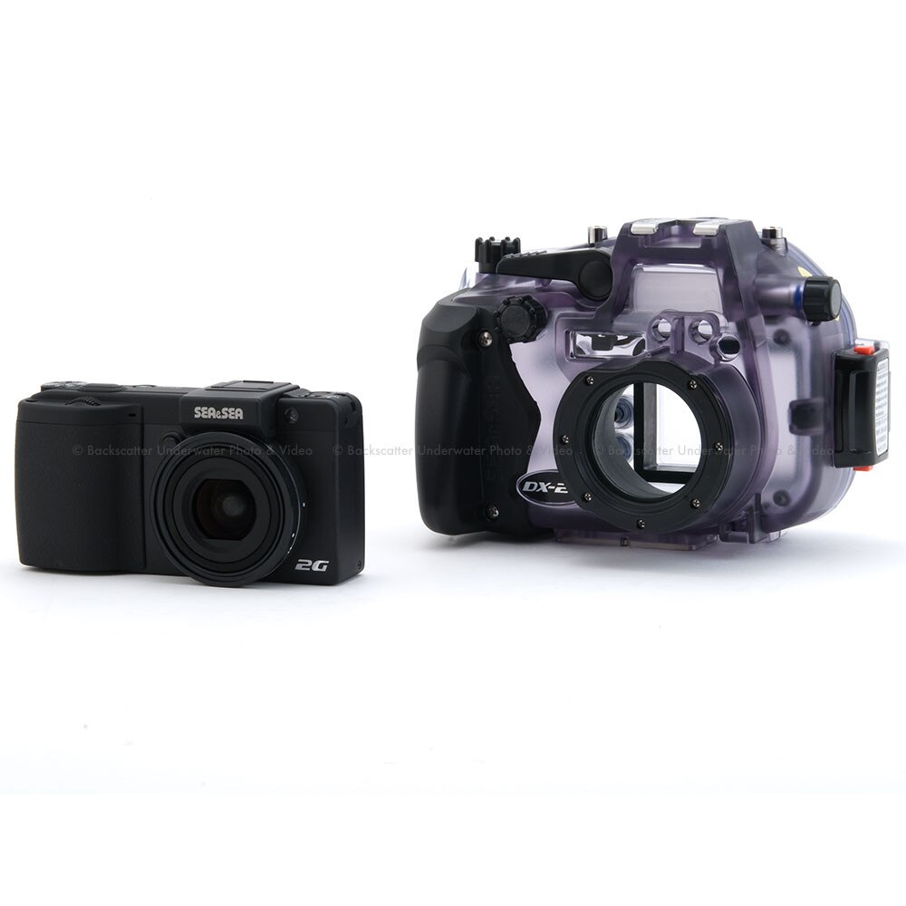 Sea & Sea DX-2G Digital Camera and Housing